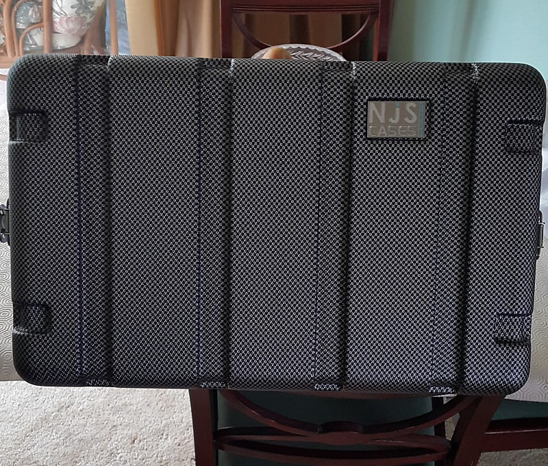 NJS 516 Heavy Duty Short Rack Case 6U / 6 Space | Reverb UK