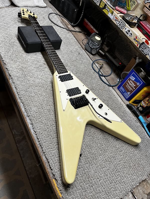 Orville Flying V FLY-V-PW - Pearl White | Reverb