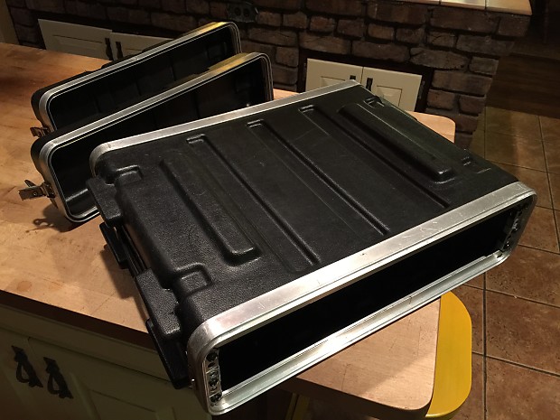 SKB TWO RACK HARD SHELL CASE- PRO! | Reverb