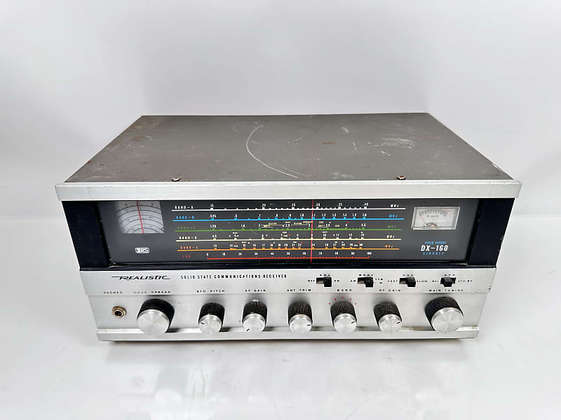 Realistic DX-160 Solid State Communications Receiver | Reverb