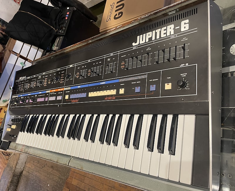 Roland Jupiter 6 61-Key Synthesizer 1983 - 1985 - | Reverb Canada