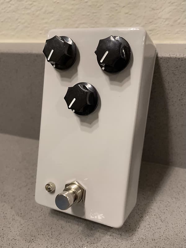 Boss FZ-3 Fuzz Clone | Reverb