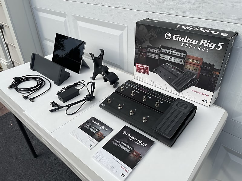 Native Instruments Rig Kontrol 3 + Guitar Rig 5 Pro + MS | Reverb