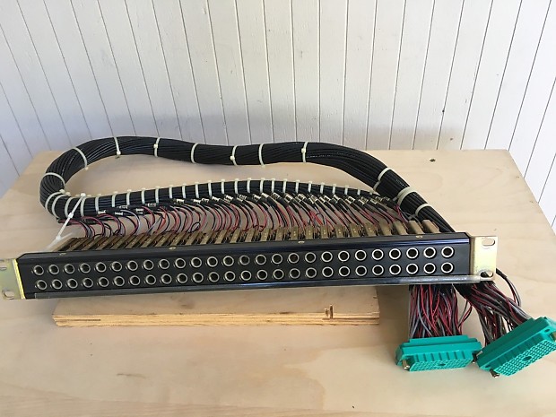 Switchcraft 52 Point ¼’’ Patch Bay, 1U Rack, Wired to E90 | Reverb