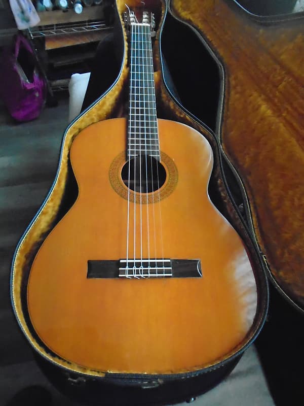Aria concert guitar AC-8 | Reverb