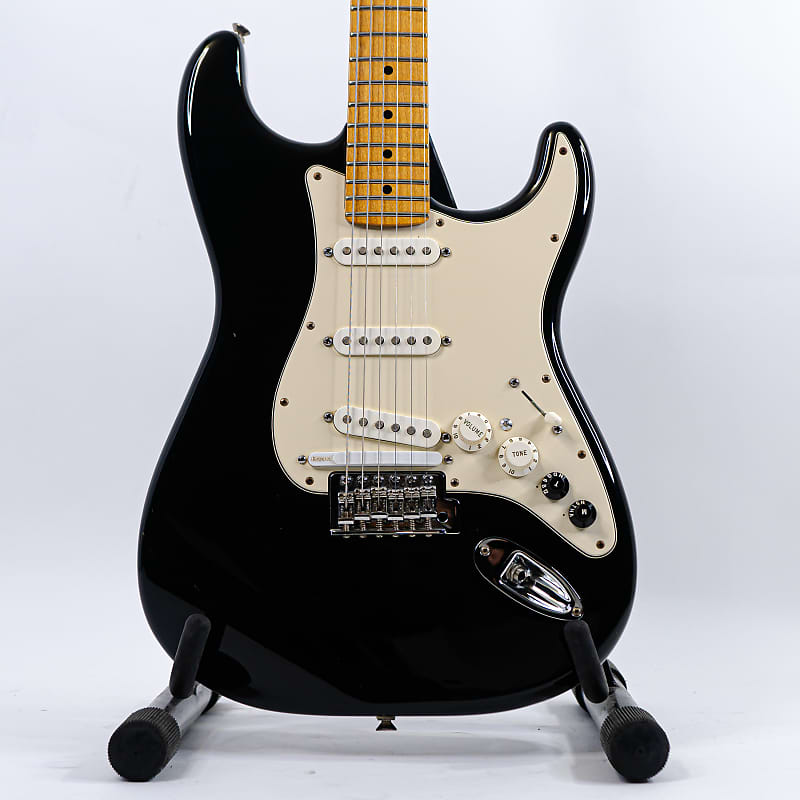 2012 Fender Roland VG Stratocaster Black w/ Versatile COSM | Reverb UK