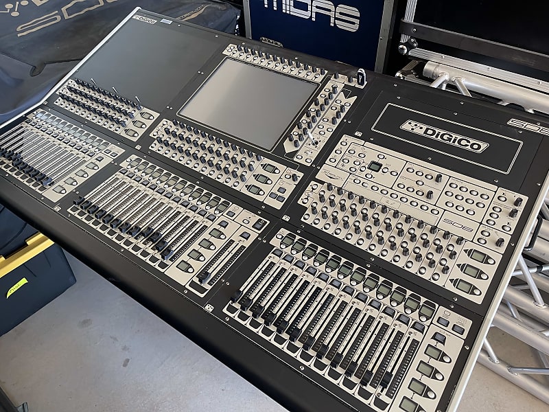 DiGiCo SD8 2016 w/ Waves & D2 Rack | Reverb