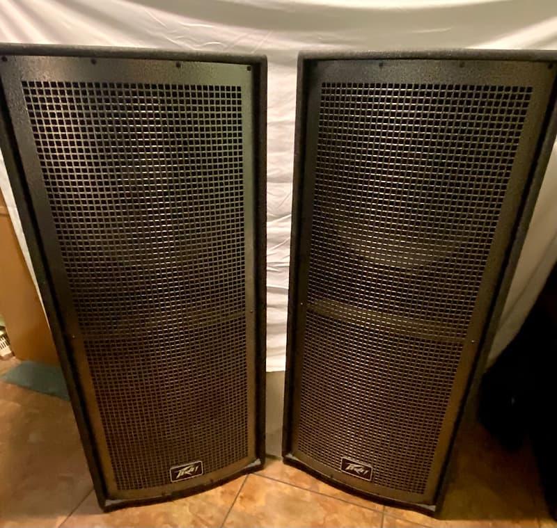 Peavey QW 218 3200W Dual 18" Subwoofers | Reverb