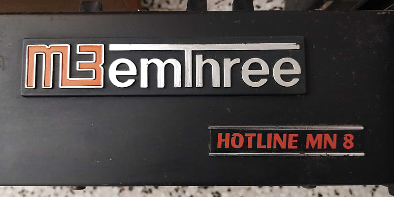 Table de mixage avec chambre d'écho à bande M3 Emthree | Reverb