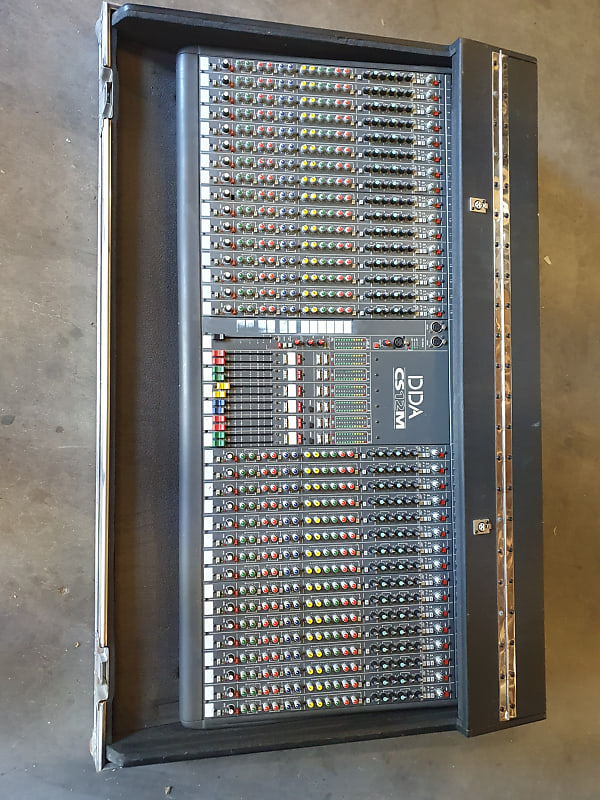 DDA 32 Channel Console CS12M in Flightcase | Reverb