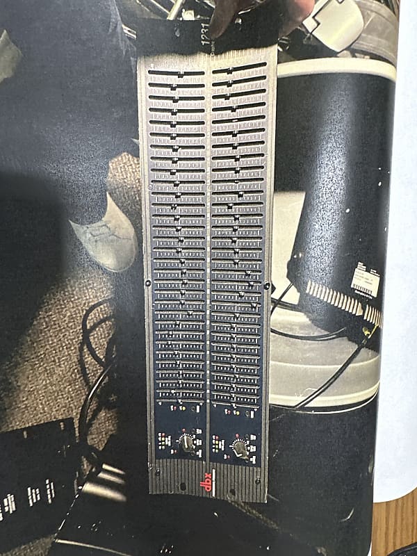 dbx 1231 | Reverb