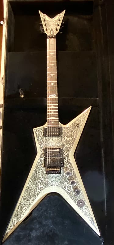Dean Stealth 2008 | Reverb