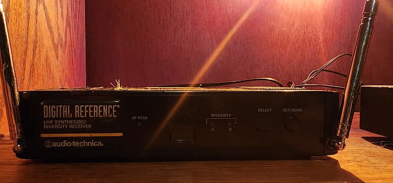 Audio-Technica Digital reference synthesized uhf receiever | Reverb