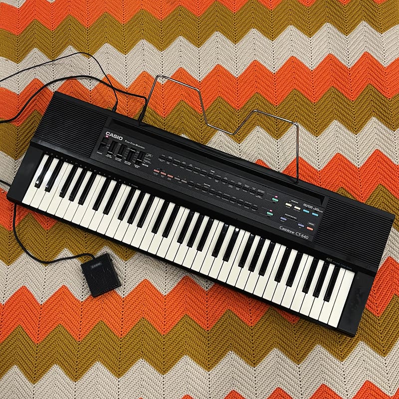 Casio Keyboard - 1980’s Made in Japan🇯🇵! - Original Case and | Reverb