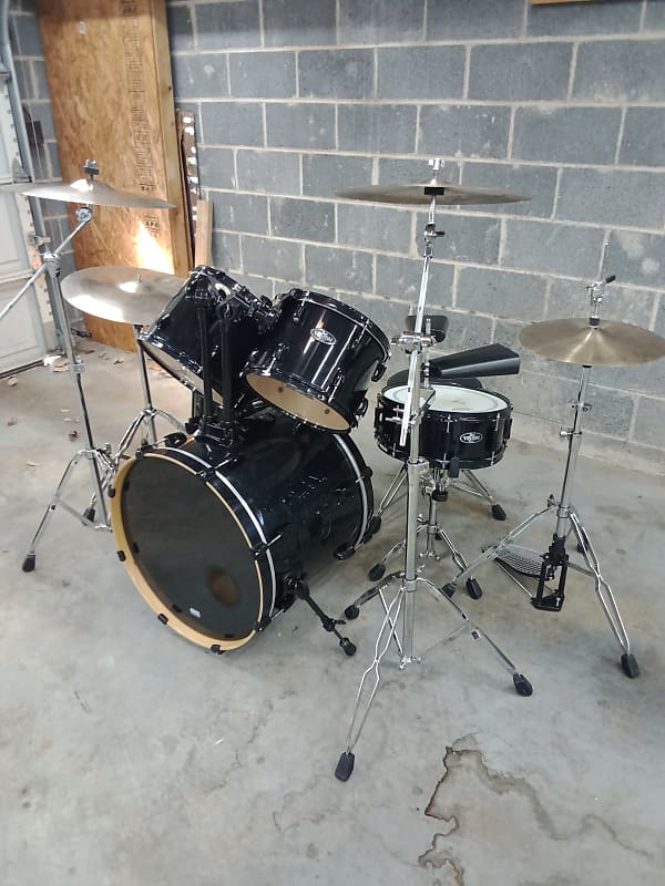 Complete Drum Set: drums, cymbals, hardware, accessories | Reverb