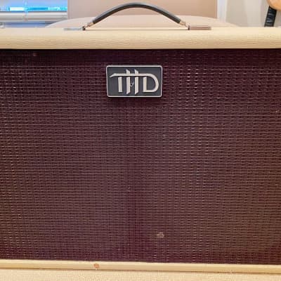 THD 2x12 Guitar Speaker Cabinet 2000s - Tan / Creme | Reverb
