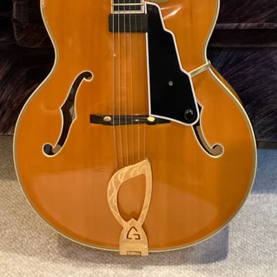 Moll John Pizzarelli Seven String archtop 2000 blond | Reverb
