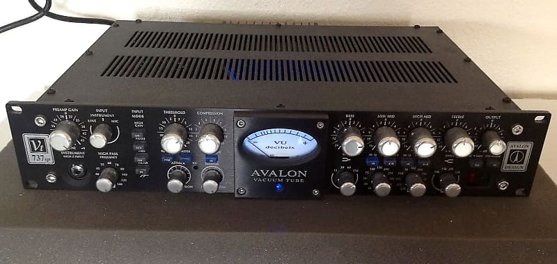 Avalon VT 737SP Black / Tube Preamp/Compressor/EQ | Reverb Deutschland