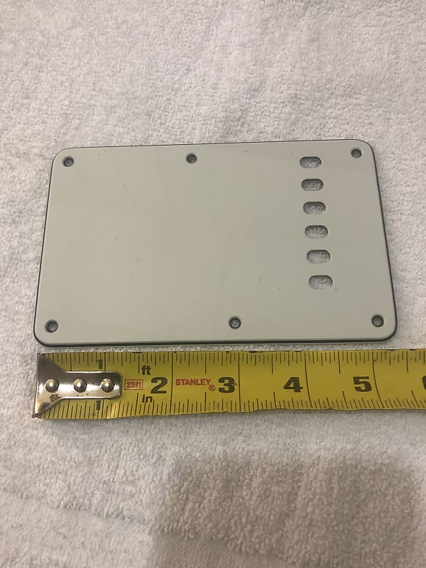 Fender style “Vintage” tremelo cover plate for a Stratocaster | Reverb