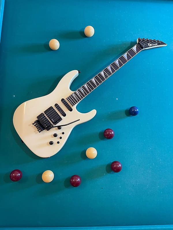 Charvel Model 6 1988 - Bianco perlato | Reverb Australia