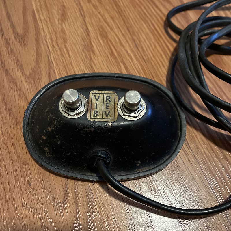 Fender 2 Button Footswitch Reverb Vibrato 1960’s - Black | Reverb