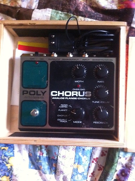 Electro Harmonix polychorus | Reverb