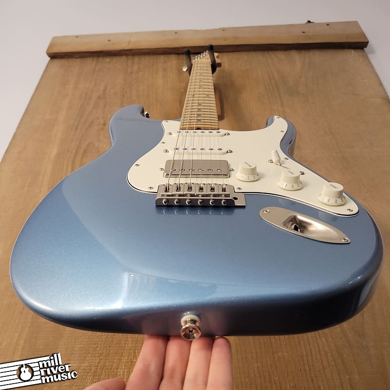 D'Pergo Classic S-Style Silver Blue Metallic Electric Guitar | Reverb