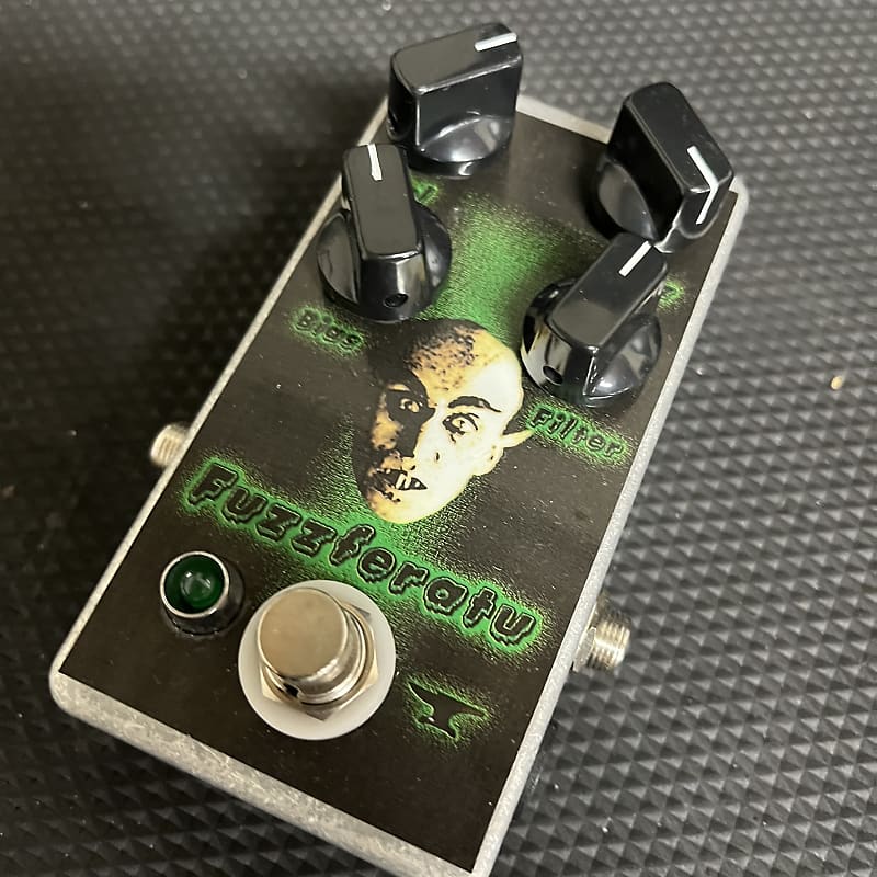Frank The Anvil FX Fuzz Feratu V2 | Reverb