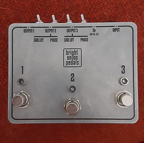 Bright Onion 3 Way Splitter Pedal 2023 - metal grey | Reverb