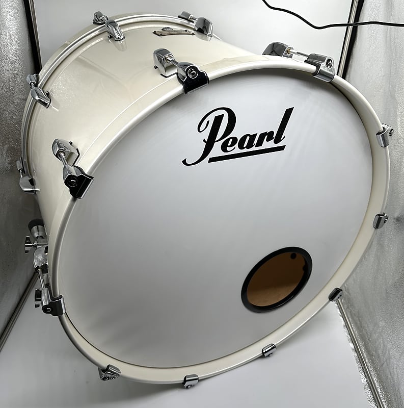 Pearl Masters Custom Maple Shell Bass Drum - 18x24 - White | Reverb