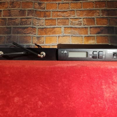 Shure Lot of Wireless Receivers & Antenna ULXS4 & 2 Each Of | Reverb