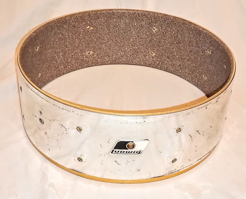 LUDWIG VINTAGE STANDARD B/W BADGE 80's - COW SHELL ONLY - | Reverb