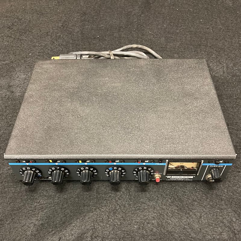 (USED) Shure M267 Professional Microphone Mixer | Reverb