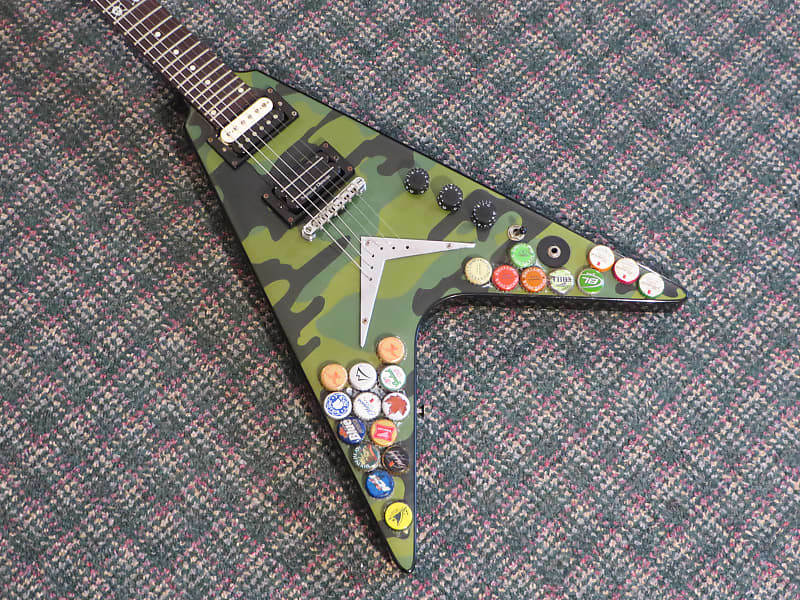 2004 Washburn Dimebag Darrell Signature Flying V Camo! | Reverb