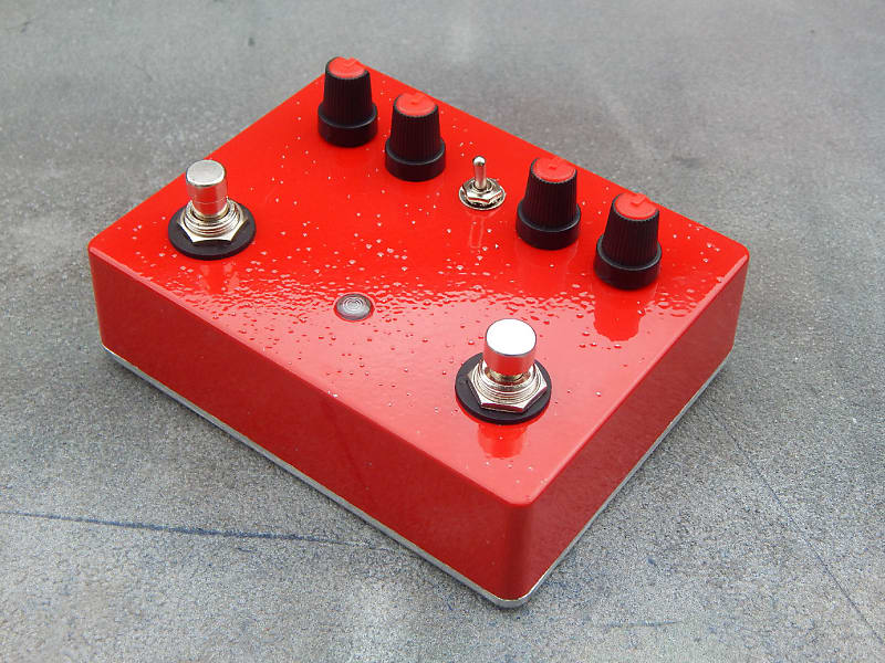 Sizzorfite Studio Super Distortion (Wave Cannon Clone) | Reverb Sizzorfite Studio Super Distortion (Wave Cannon Clone) | Reverb
