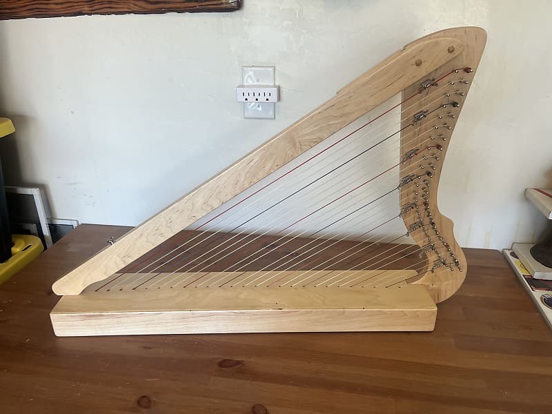 26-String Rees "Sharpsicle" Harp with 8 Sharping Levers | Reverb