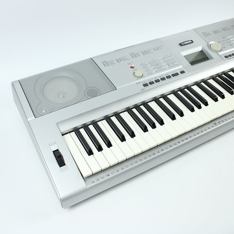 Yamaha DGX-205 76-Key Portable Grand Keyboard | Reverb