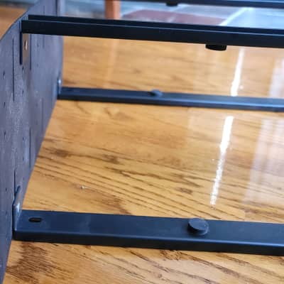 Gator GE-SHLF-TRAP-3U Rack Mountable Clamping Trap | Reverb