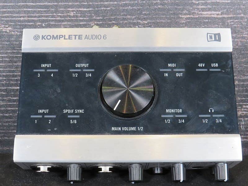 Native Instruments KOMPLETE AUDIO 6 Audio Interface (Raleigh, | Reverb