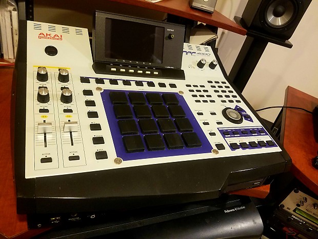 AKAI MPC 4000 *** 2001 * Custom/Refurbished **- | Reverb