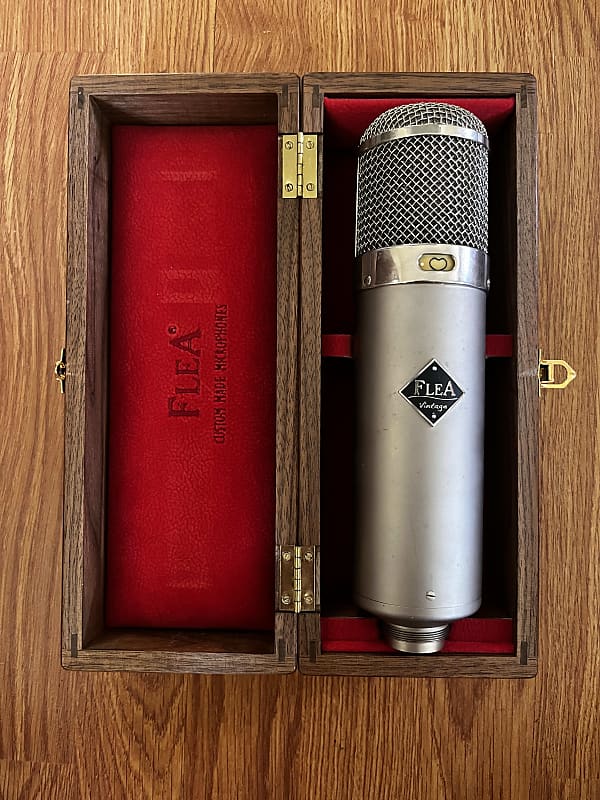 FLEA 47 with EF12 tube and F7 capsule | Reverb