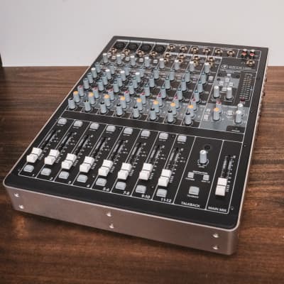Yamaha N12 12-Channel Digital Mixer with Firewire Interface | Reverb