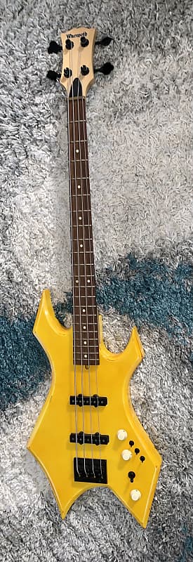 Warmoth Warlock electric bass guitar made in the USA coffin | Reverb