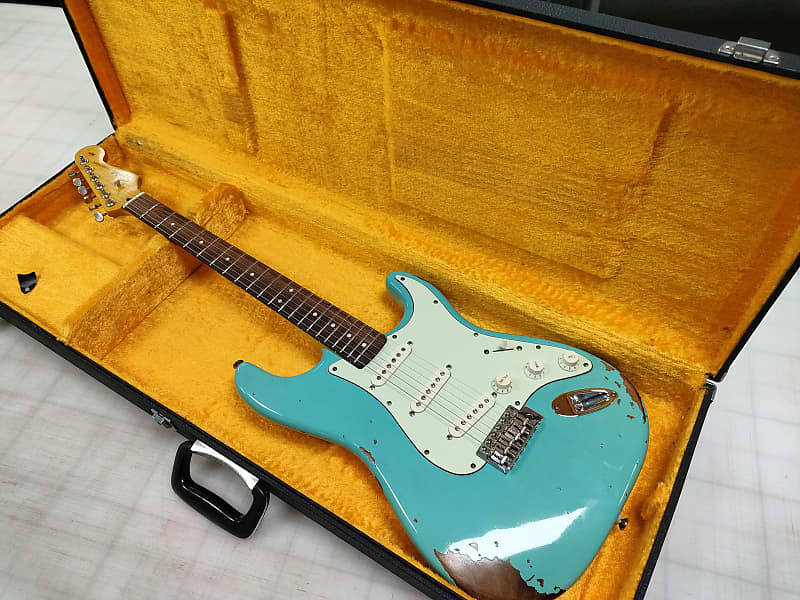 Fender Squier affinity stratocaster Reliced '62' Seafoam - | Reverb