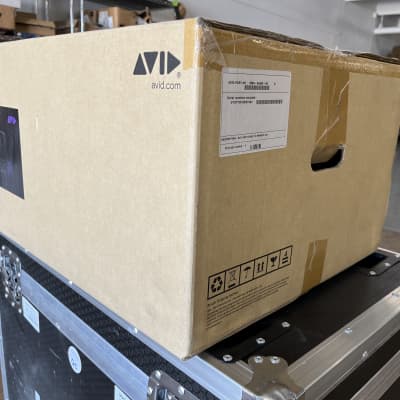 Avid Stage 16 | Reverb