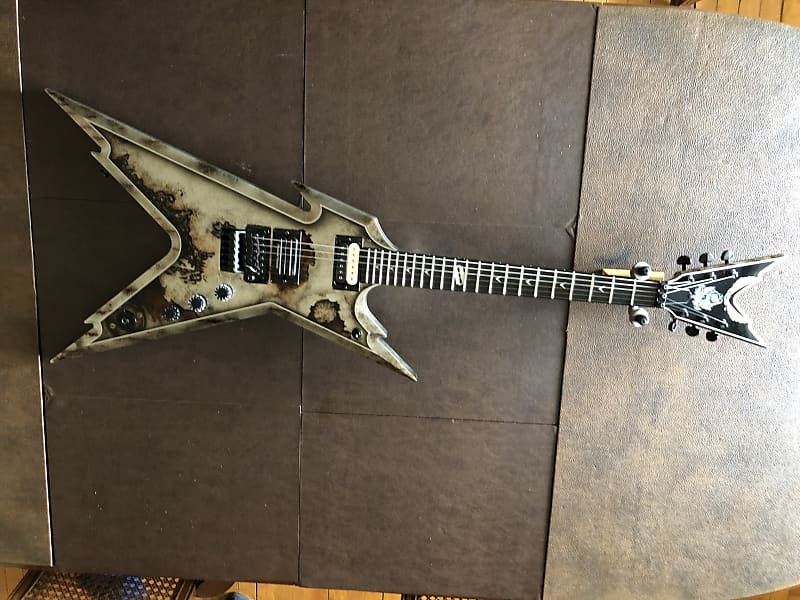 Dean USA Razorback 2005 Rust | Reverb