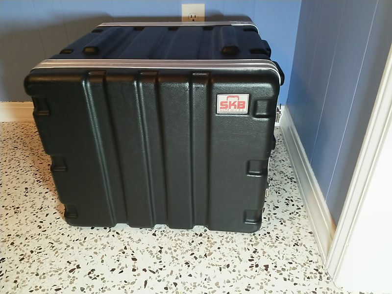 SKB SKB 8-Space Molded Road Rack Black "old style 1990s" | Reverb