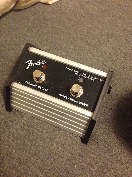 Fender 2 Button Footswitch Black/chrome | Reverb