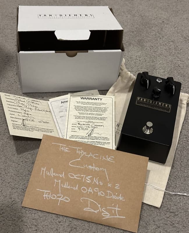 Van Diemens Analogue Audio Disruptors Thylacine -- Custom | Reverb