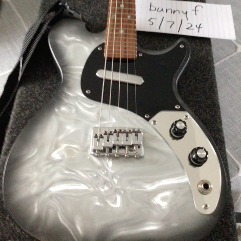 Mandolins - New & Used Mandolins For Sale | Reverb